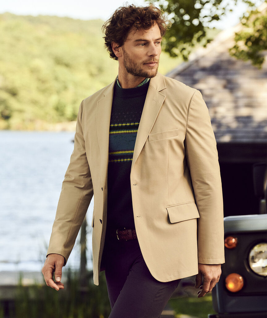 Shop Lightweight On-The-Go Blazer at vineyard vines