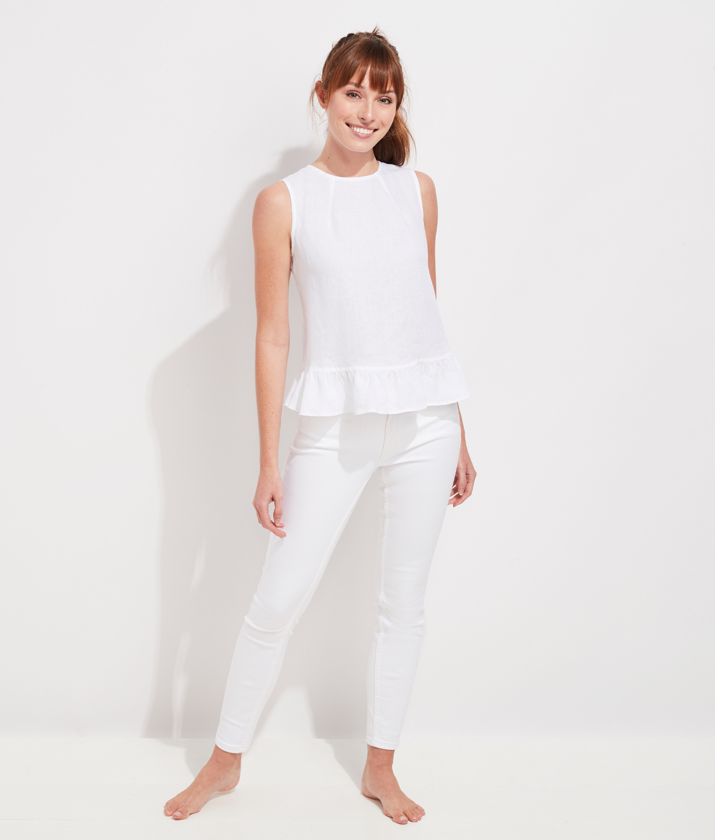 Shop Linen Ruffle Top at vineyard vines