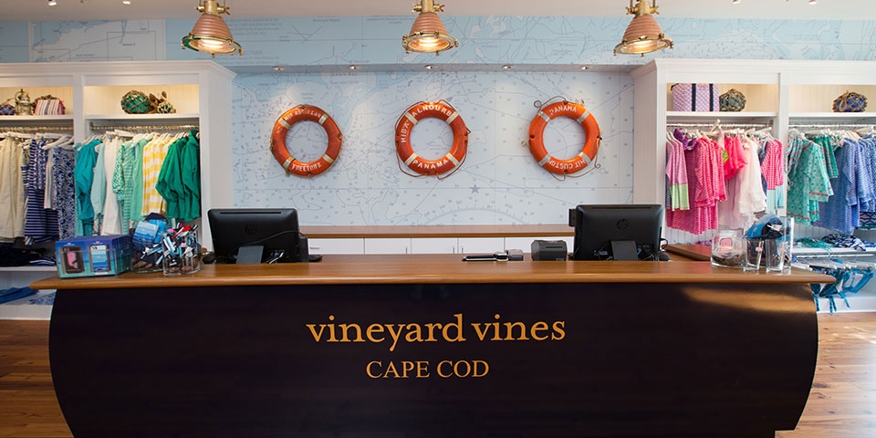 Vineyard Vines Location