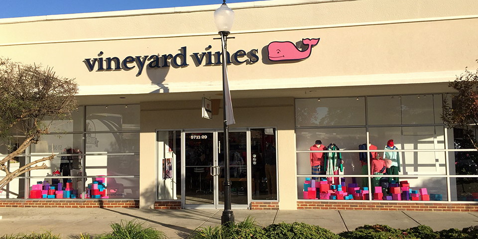 Vineyard Vines Location